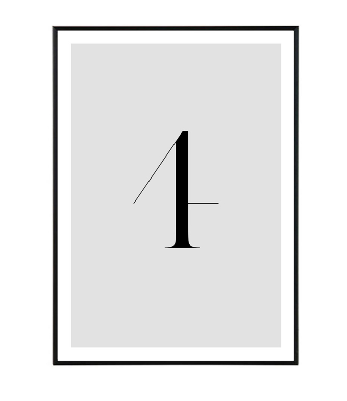 Number IV - černobílý obraz čísla typografie | LAFORMA